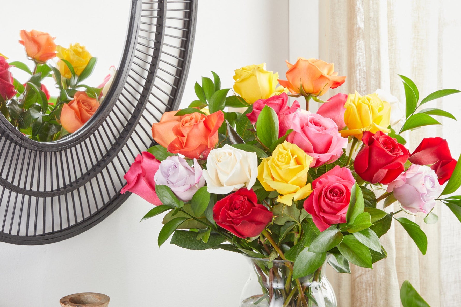 Roses & Rose Bouquets Winnipeg | Roy's Florist–Roy's Florist